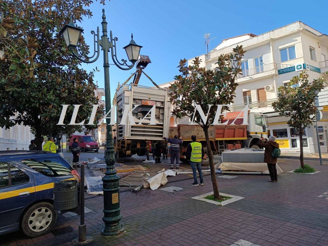 Πύργος - Απομάκρυνση περιπτέρου έξω από το Δικαστικό Μέγαρο | Ηλειακά Νέα